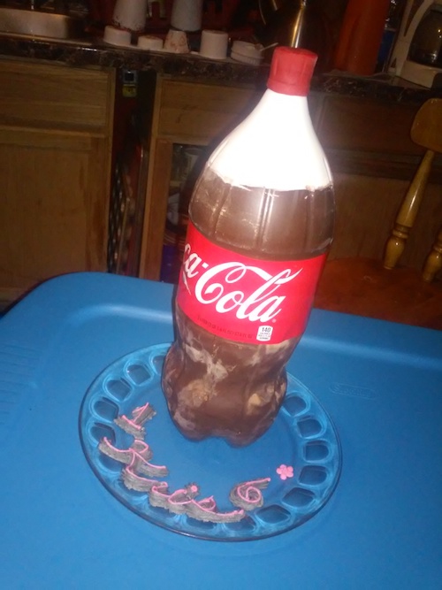 HowToCookThat : Cakes, Dessert & Chocolate | Coca-Cola Bottle Cake ...