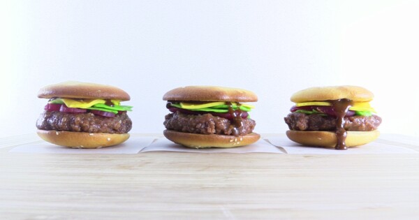 HowToCookThat : Cakes, Dessert & Chocolate | Mini Hamburger Cake Recipe ...