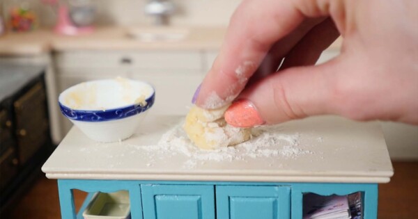 HowToCookThat : Cakes, Dessert & Chocolate | Miniature Donuts Recipe ...