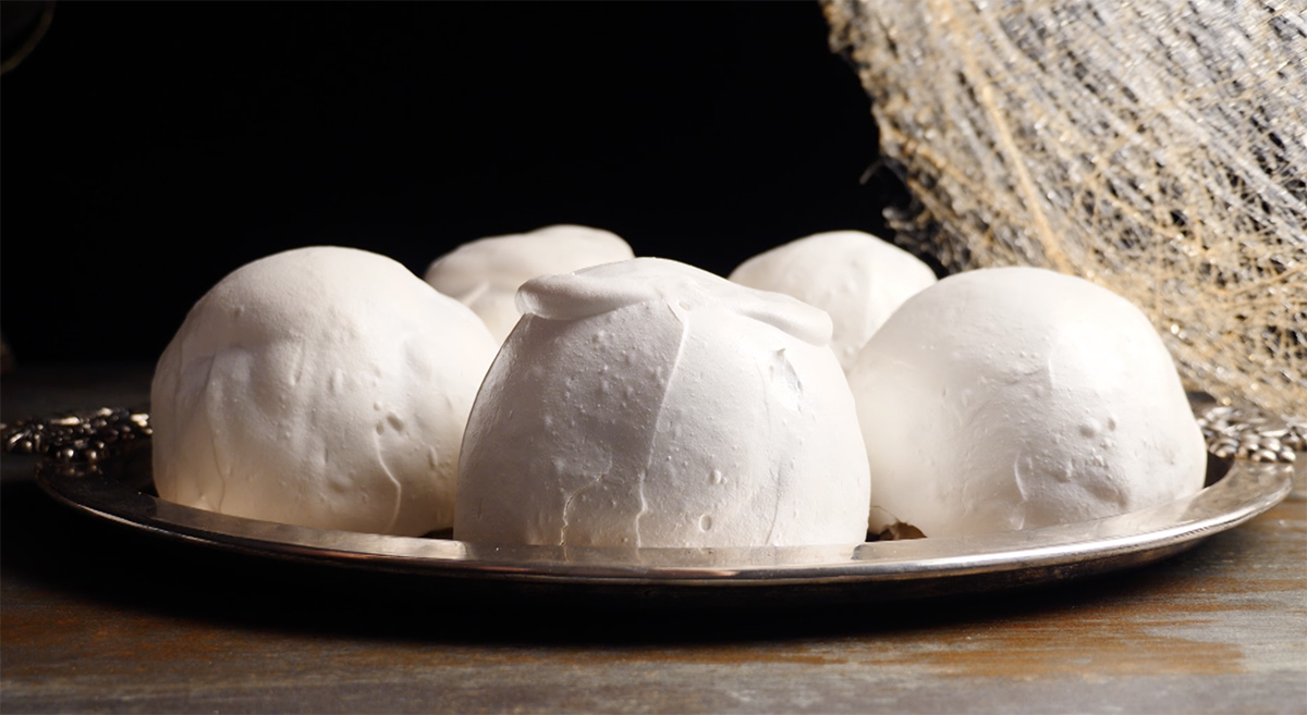 HowToCookThat : Cakes, Dessert & Chocolate | Grand Dish of Snowballs ...